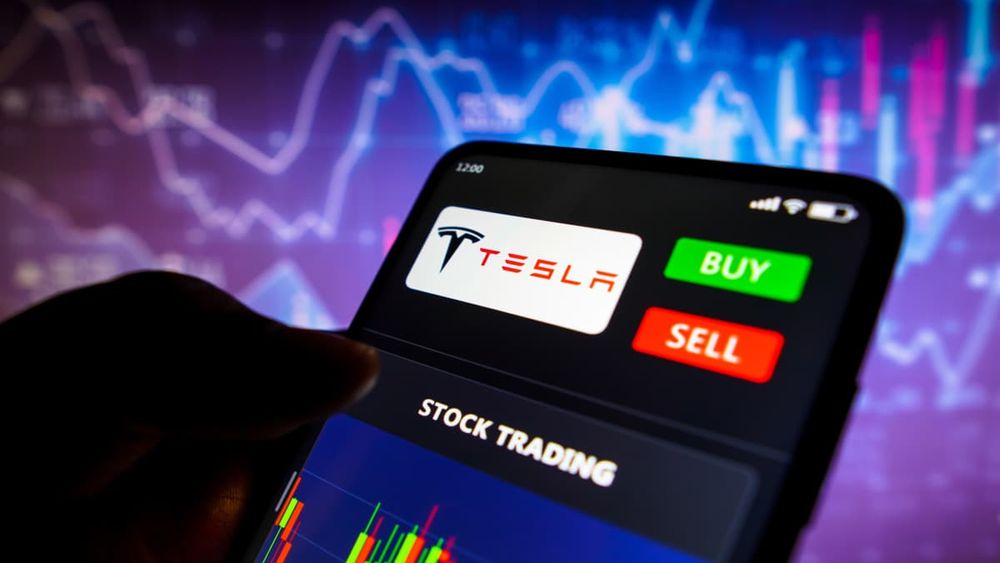 Tesla stock prediction 2025: forecast for the tesla share price ...