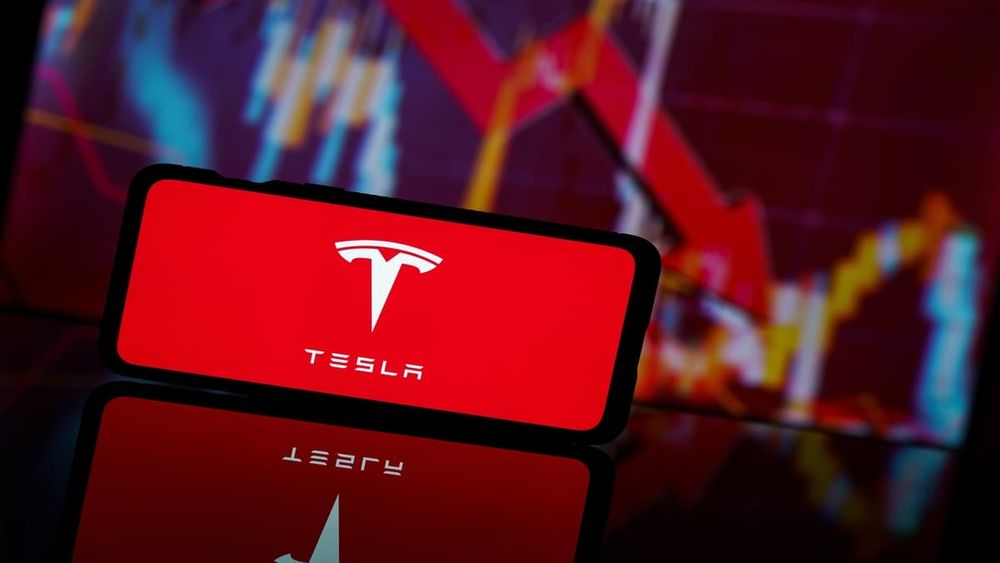 TSLA Stock Analysis: Why Is Tesla Stock Rising Again? | Markets.com